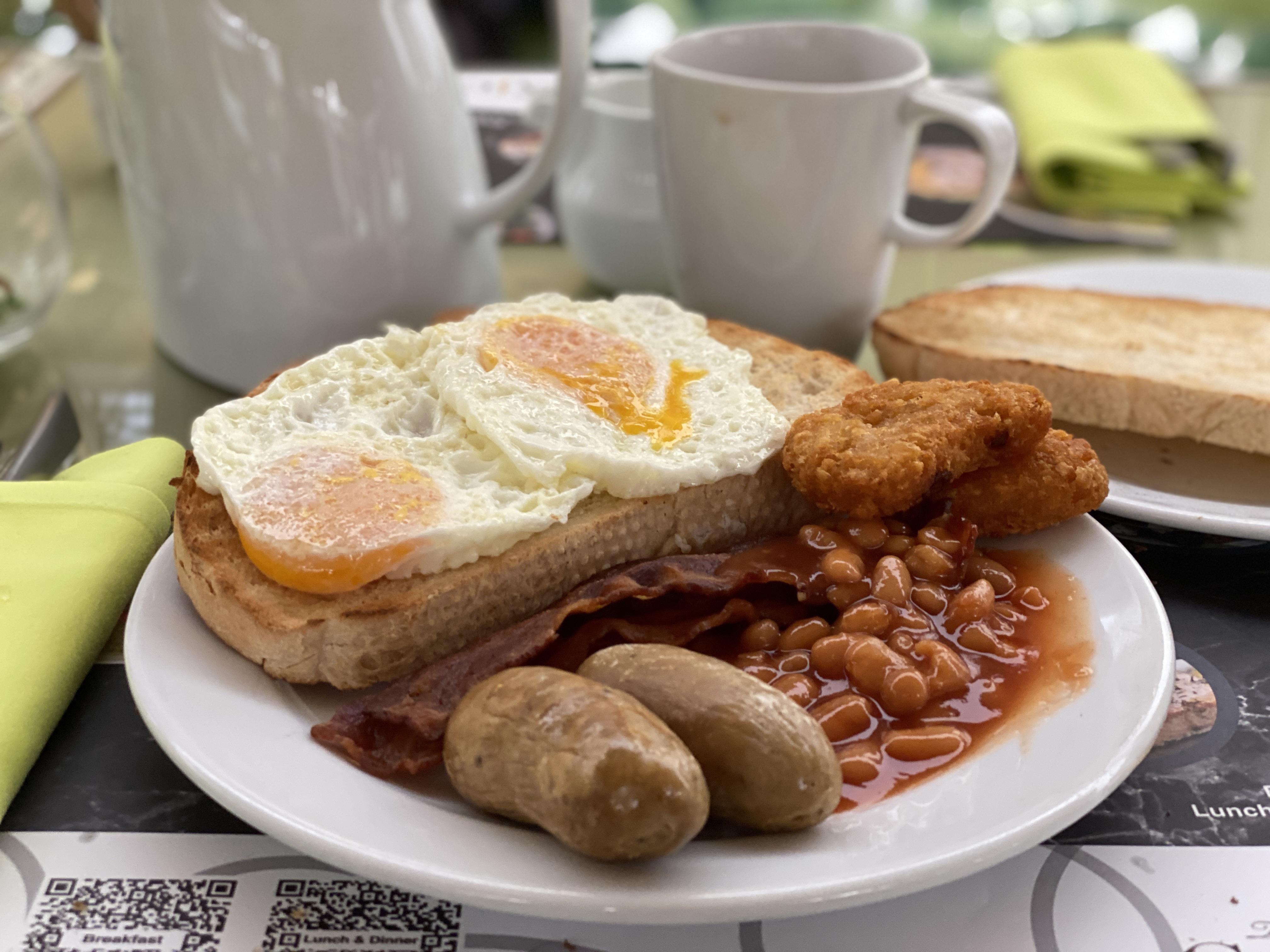 Hotel breakfast | Scrolller