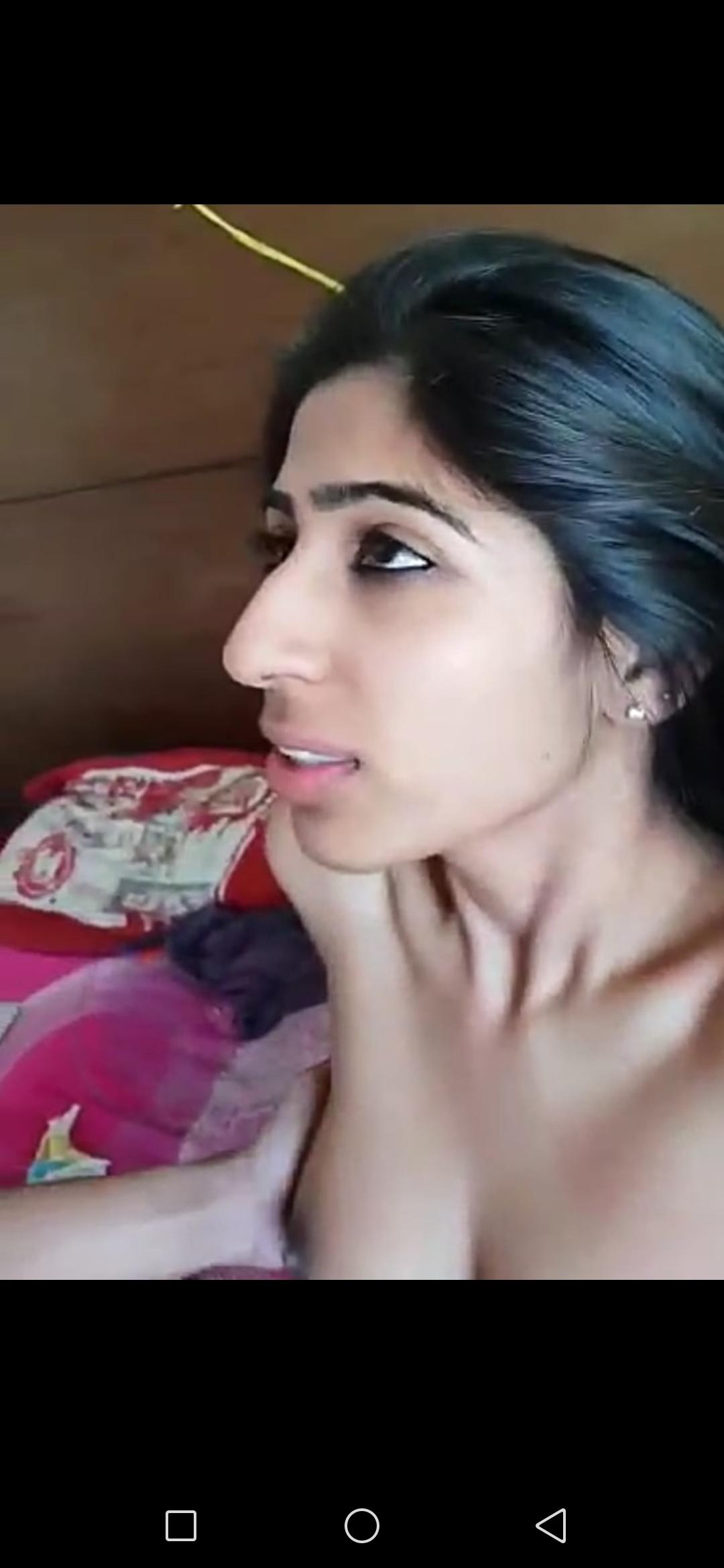 Hott desi girl showingg her b00bs to her bf friend 🤤💦 3min+ video😍 full ...
