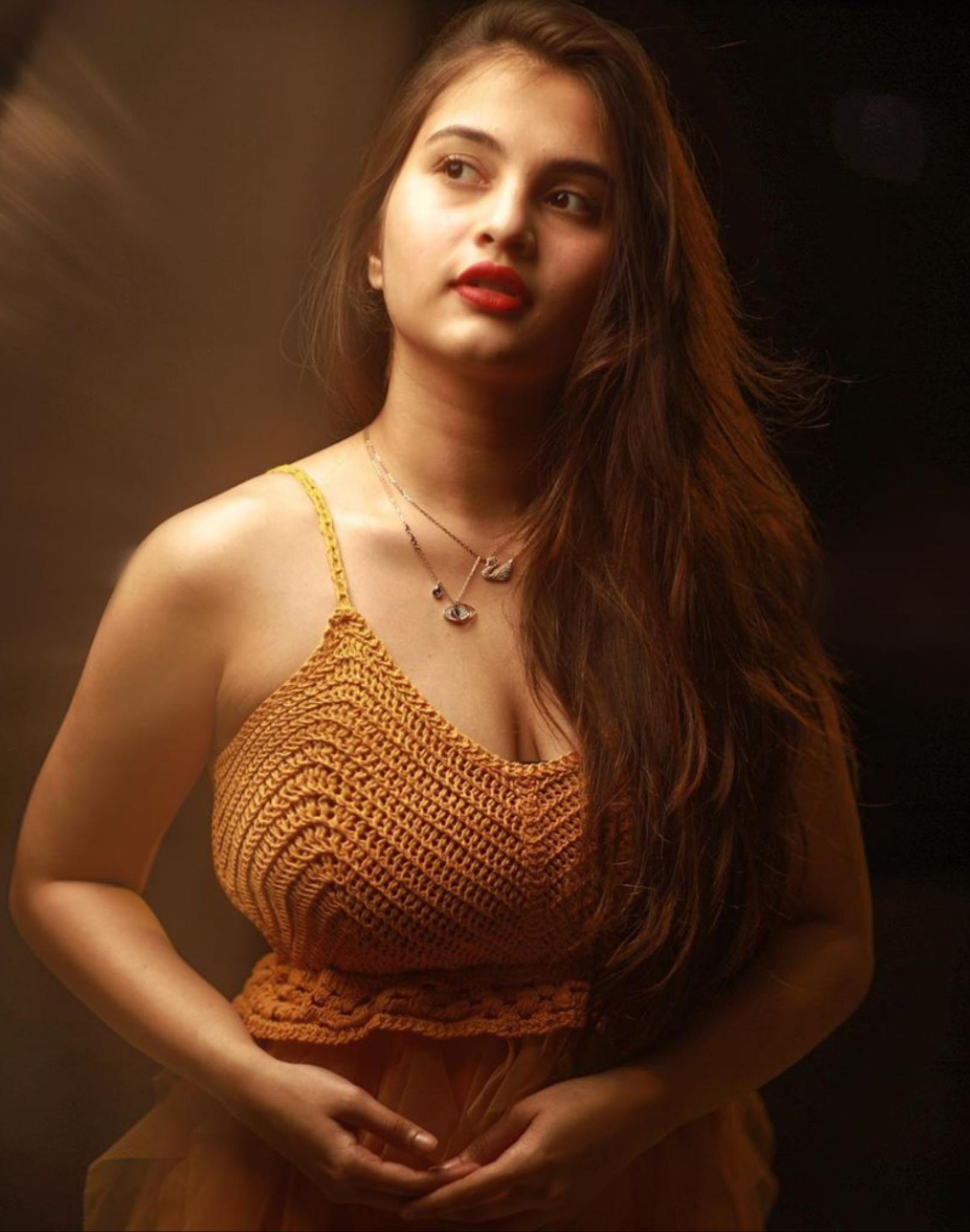 Hottness | Scrolller