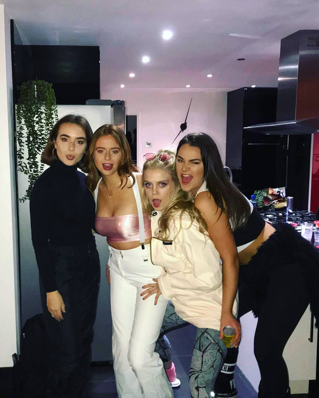 House Party | Scrolller