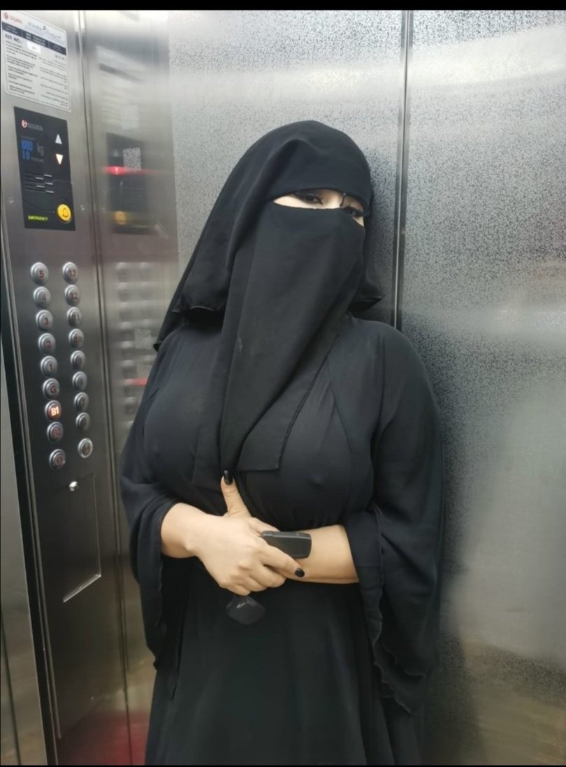 how about BBW hijabi in lift... | Scrolller