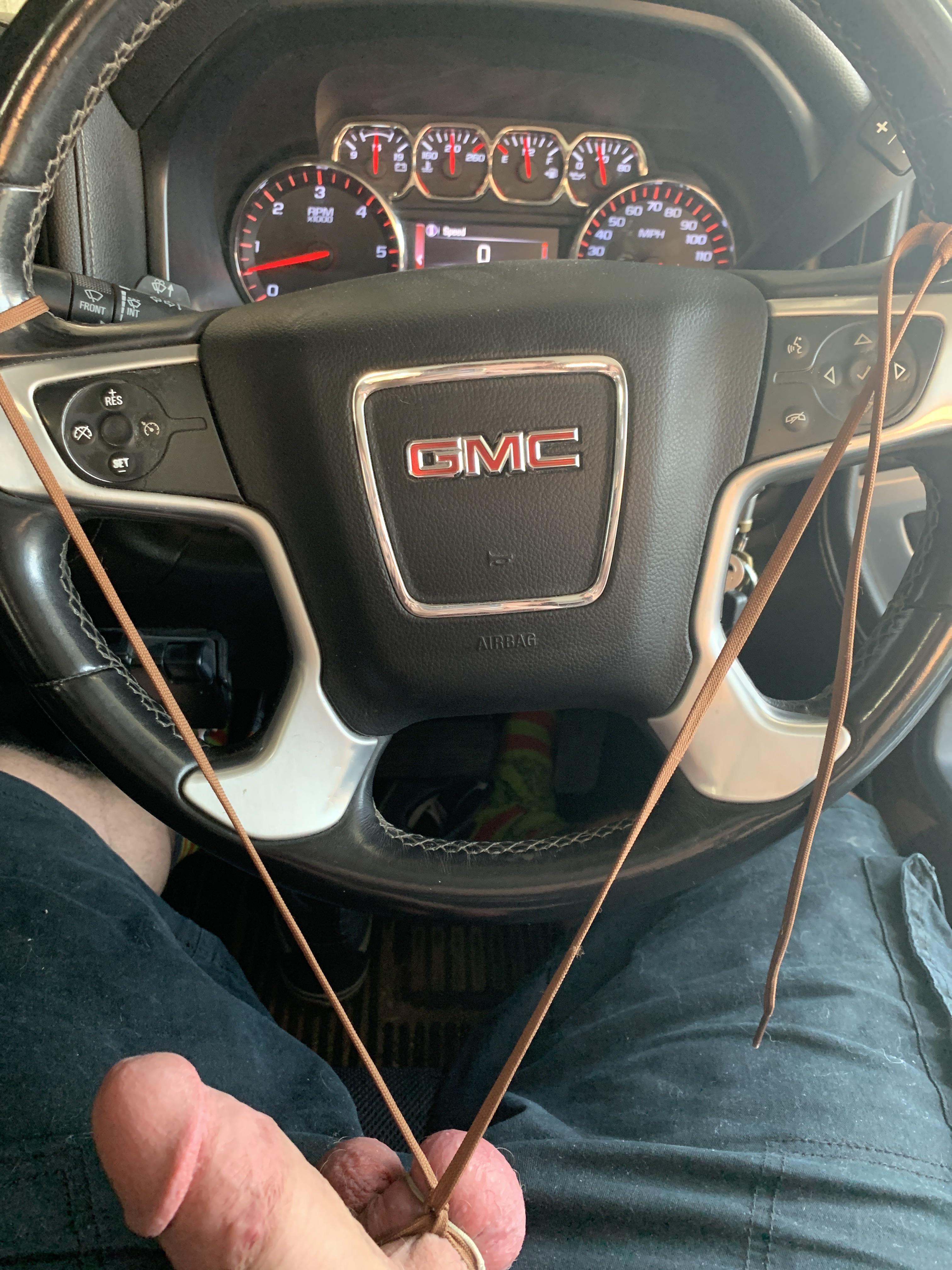 How do y’all drive | Scrolller