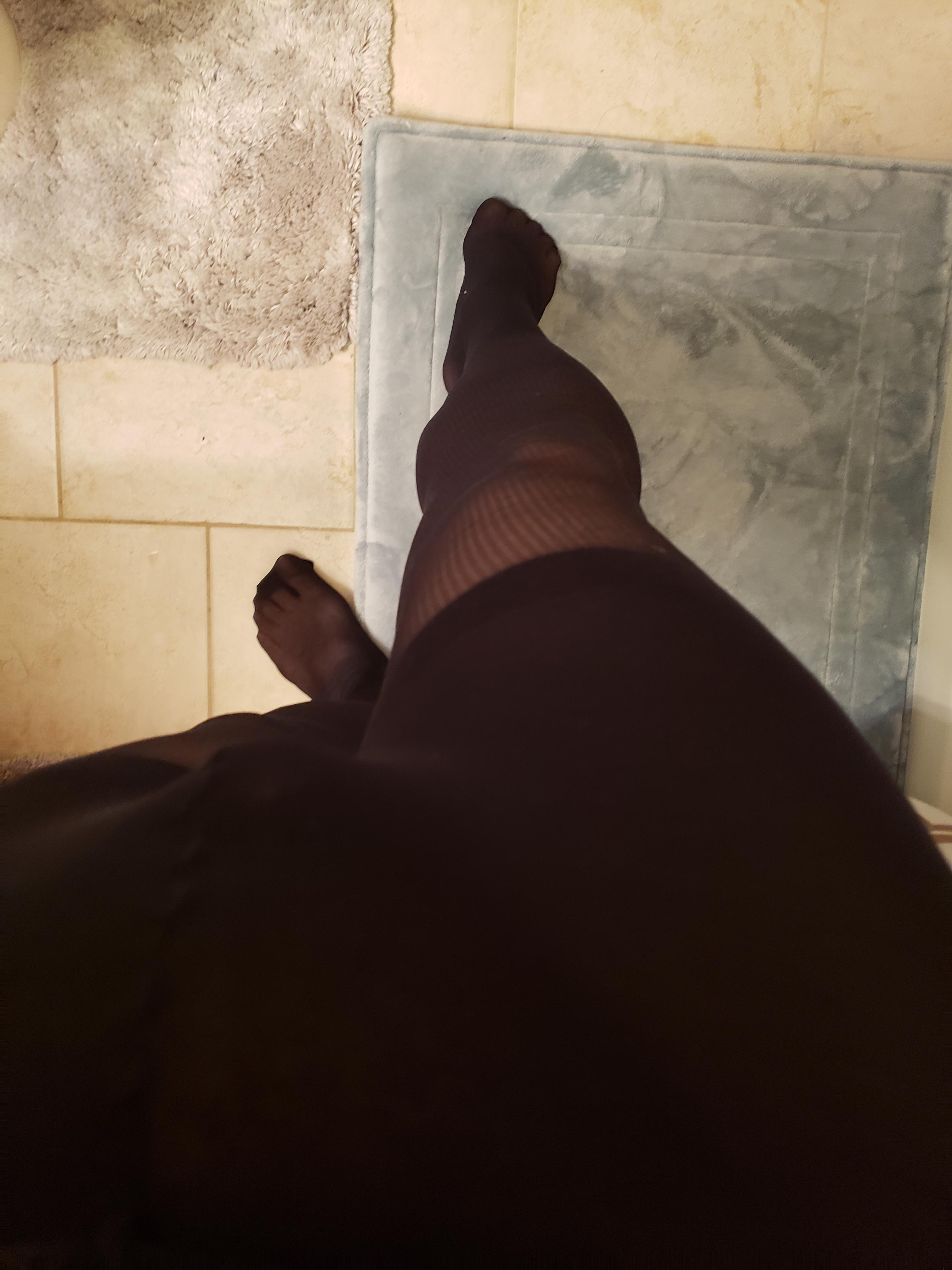 how-does-my-legs-look-scrolller
