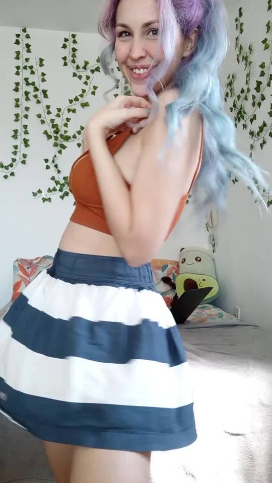 [Gif] How do you like my natural titties bouncing for you? | Scrolller