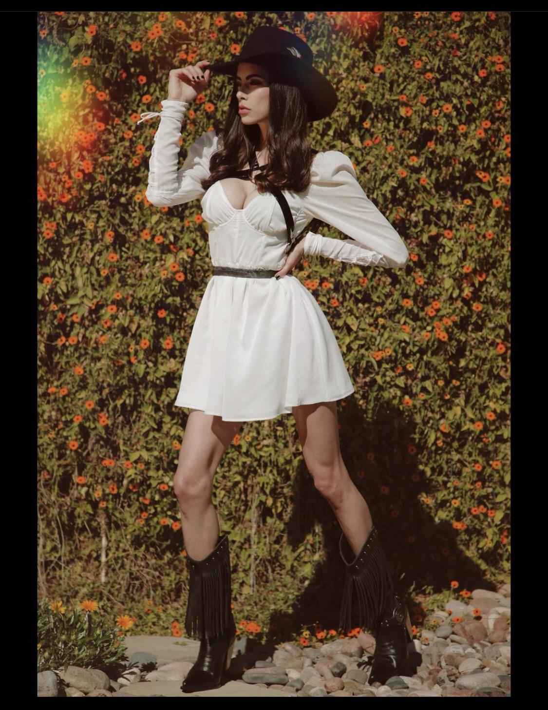 Howdy 🤠 Scrolller