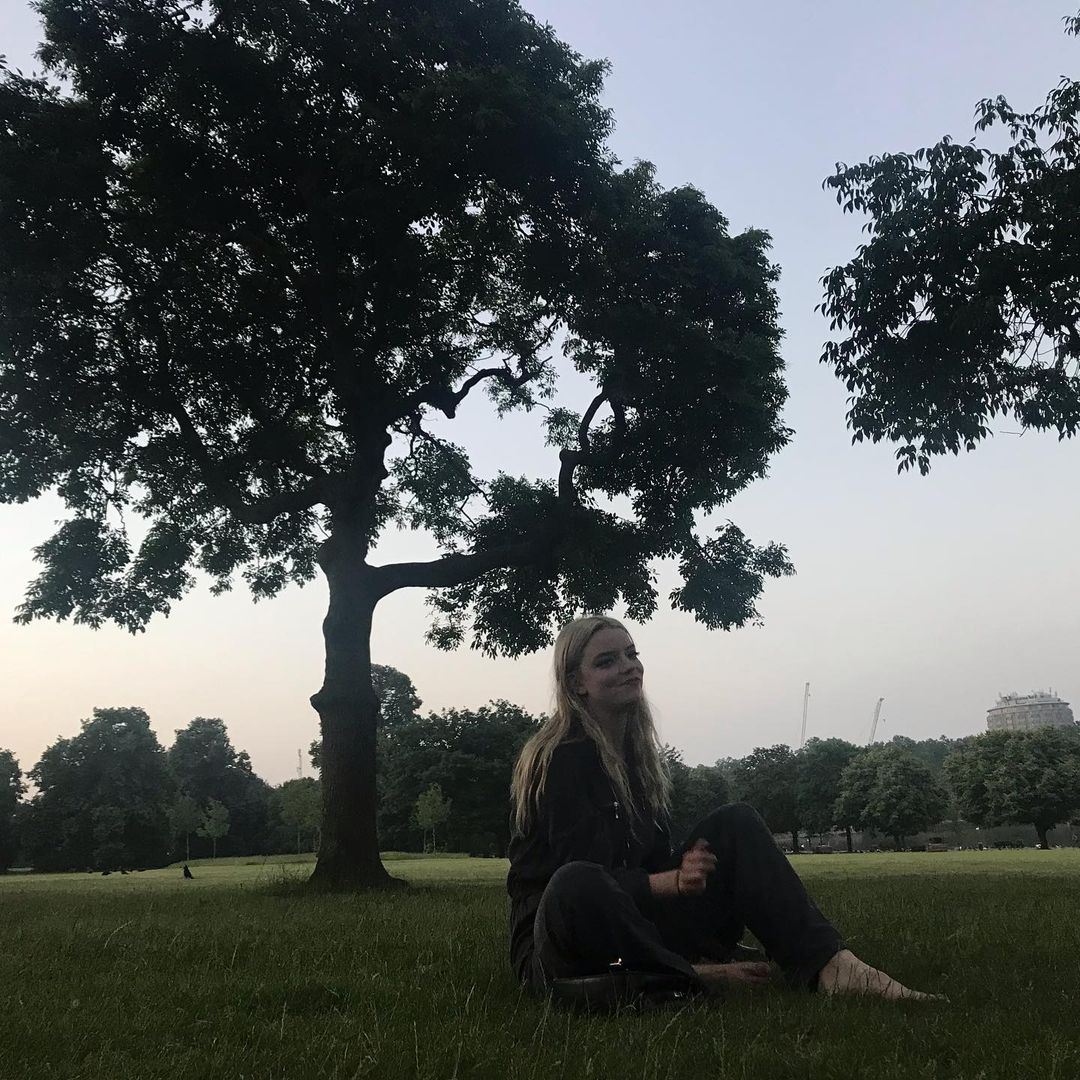 Hyde park | Scrolller