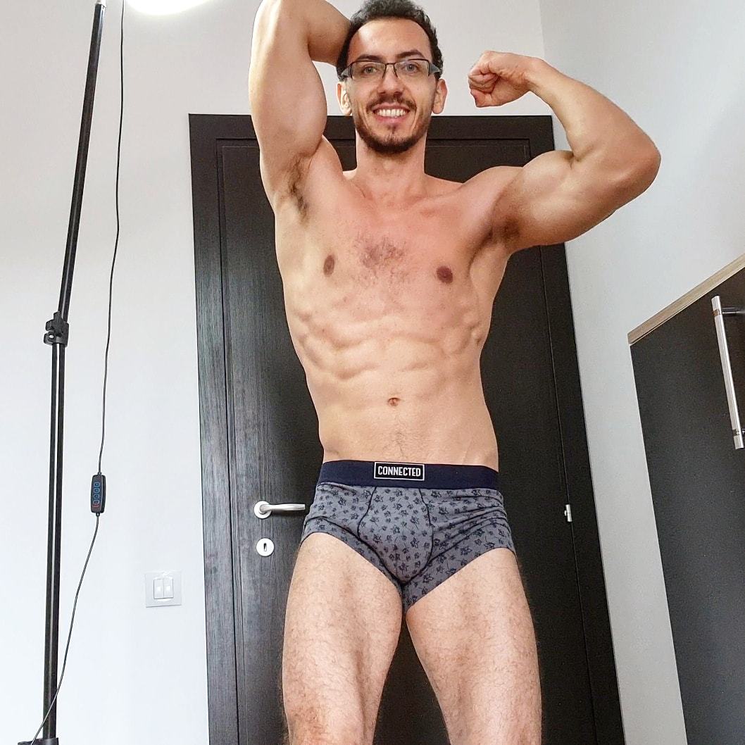 This is how I FLEX | Scrolller