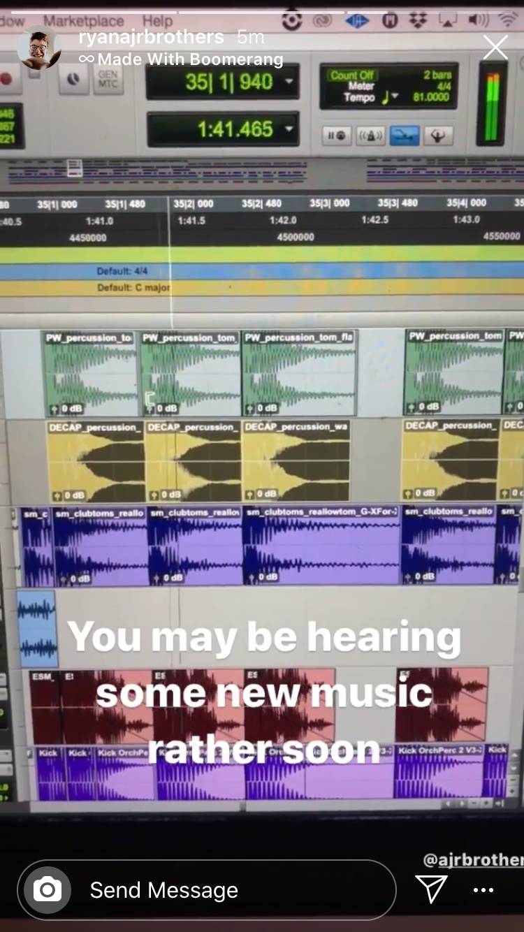 I am freaking out!!!! | Scrolller