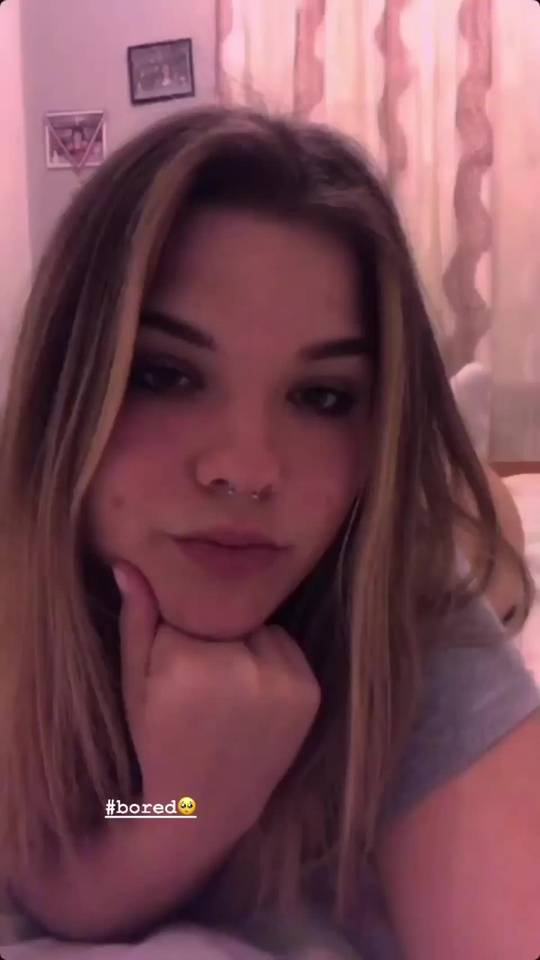 I am so bored | Scrolller