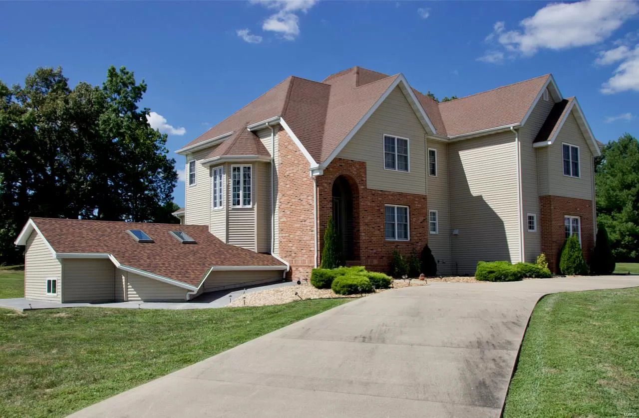 I am so confused | Scrolller