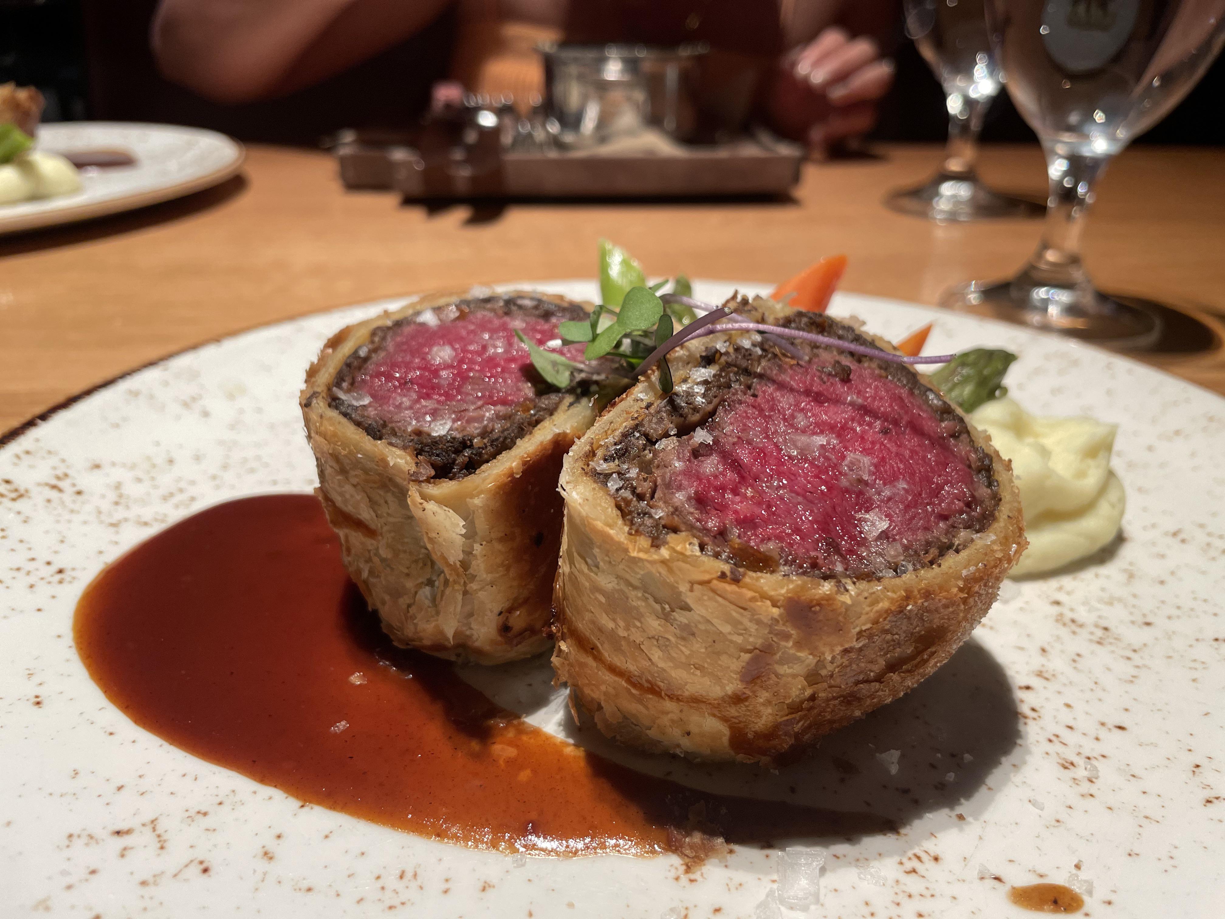 [i ate] Beef Wellington | Scrolller