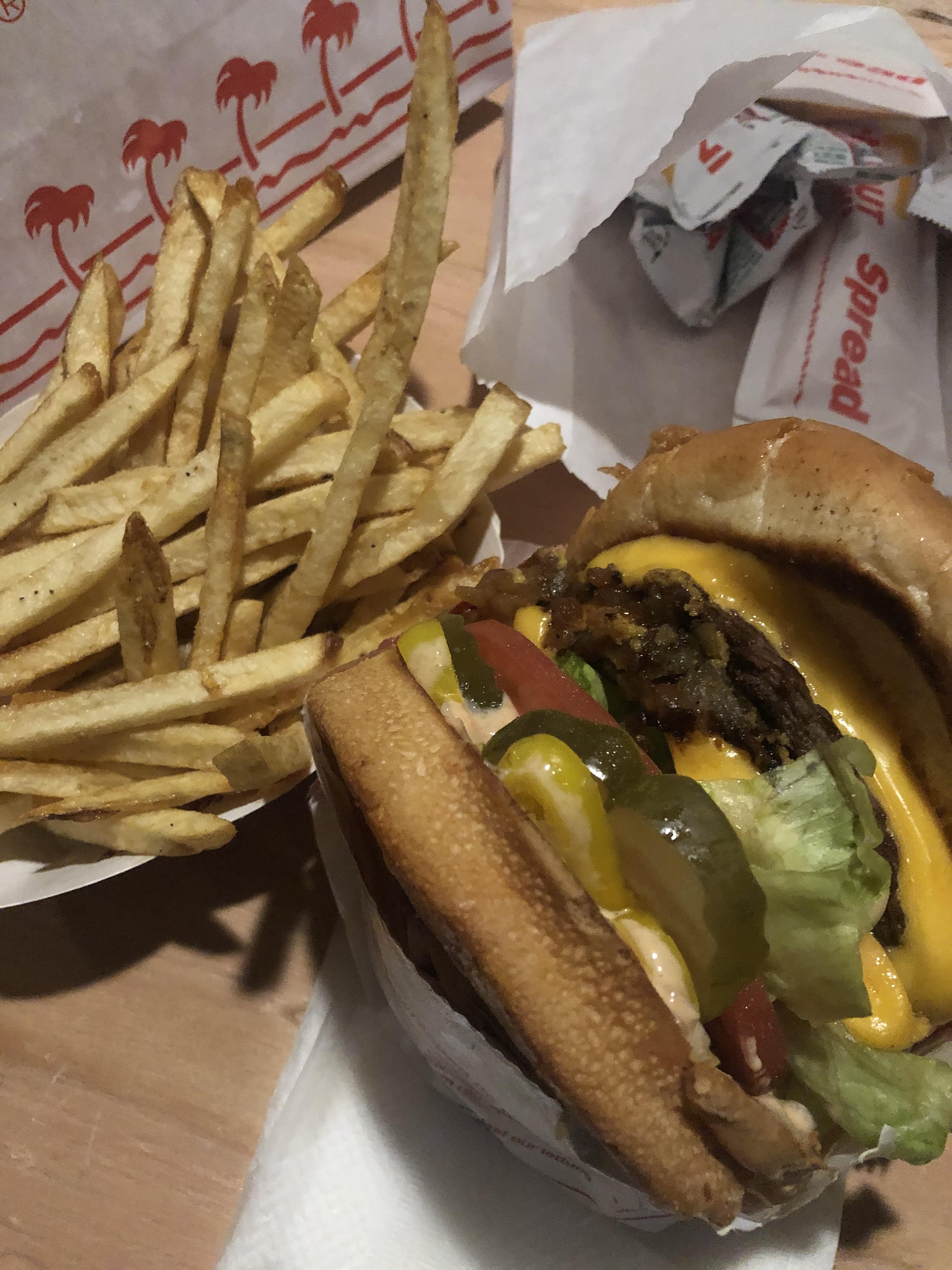 [I ATE] Double-double animal style with chilis. | Scrolller