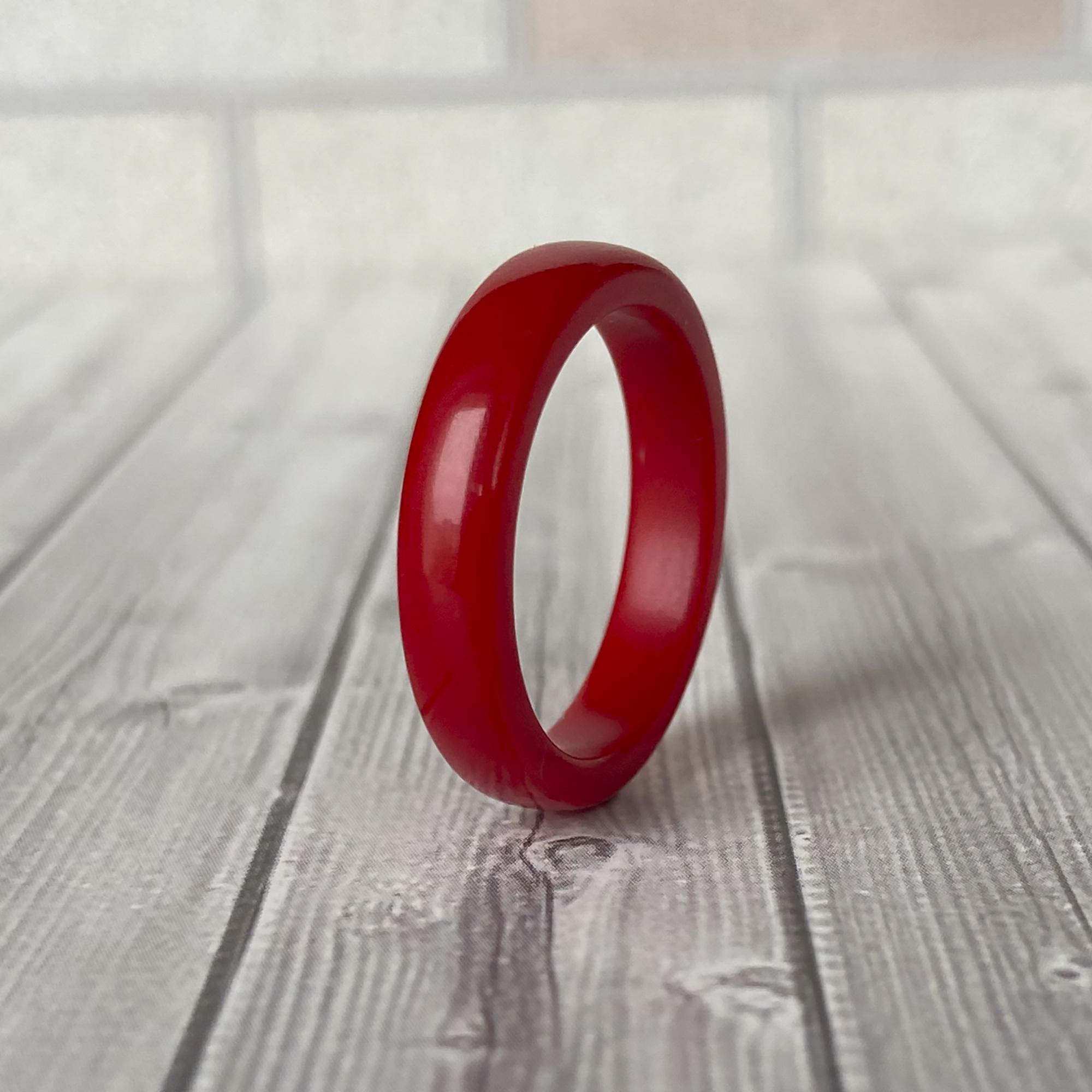 I Carved this ring from solid surface (corian) | Scrolller