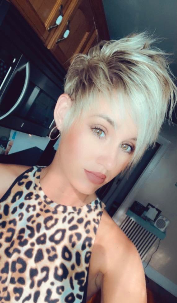 Goodmorning [F30] | Scrolller