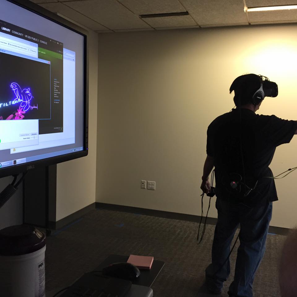 I Demo'd a VR Headset Drawing App at Valve HQ | Scrolller