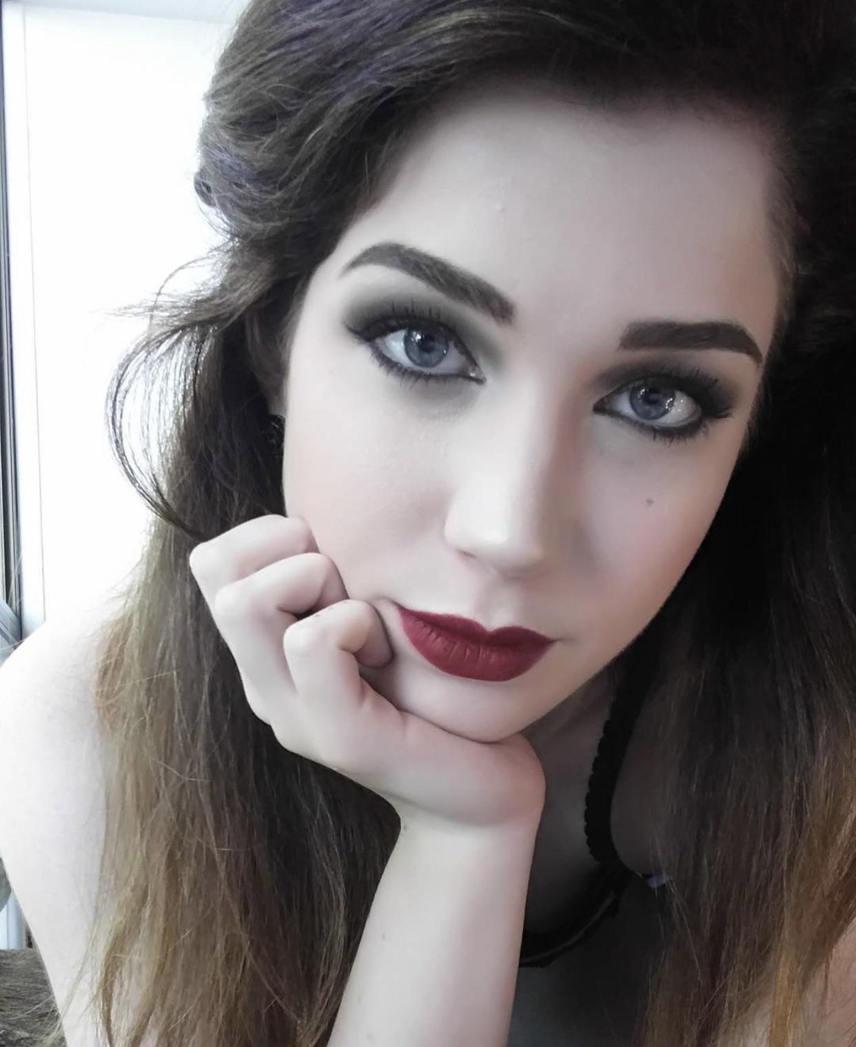 I do sph…would you be my obedient slave | Scrolller