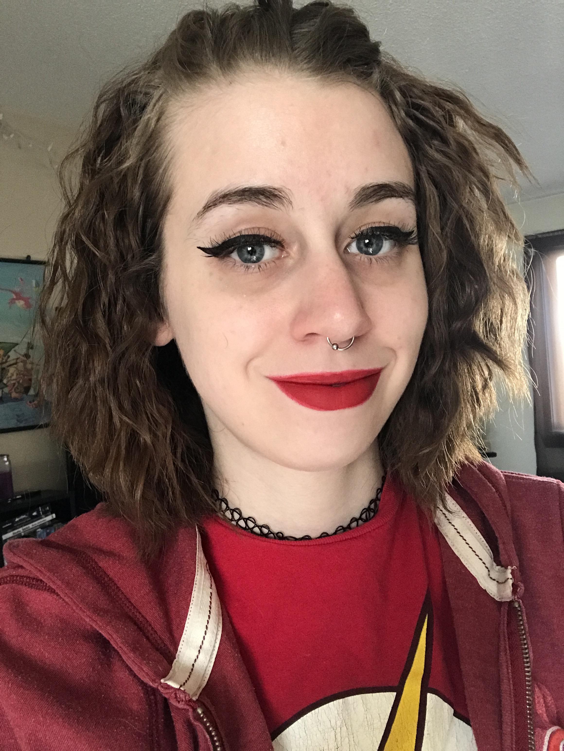 I don’t usually do a bold lip 💋 | Scrolller