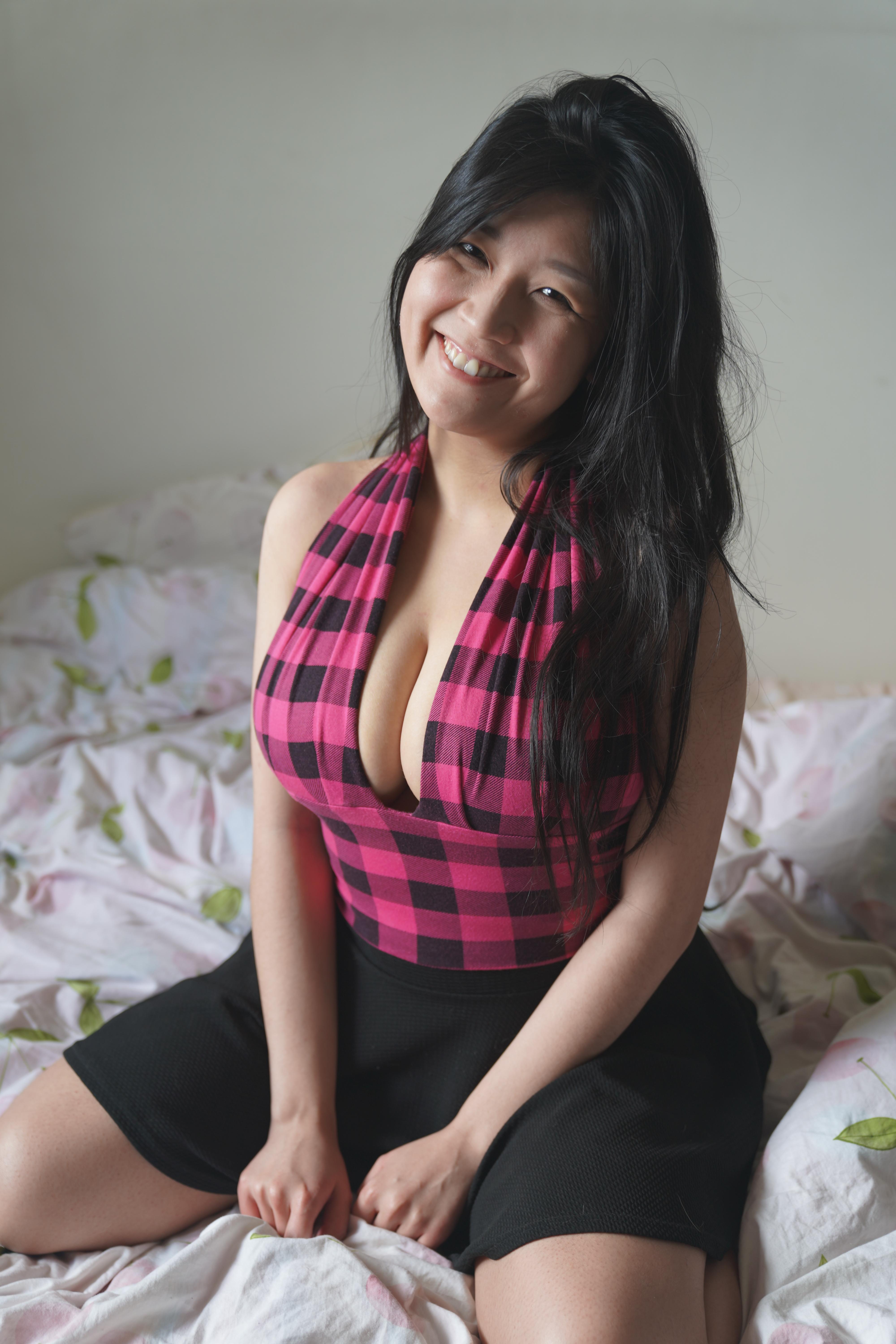 I feel happy here 🙂 | Scrolller