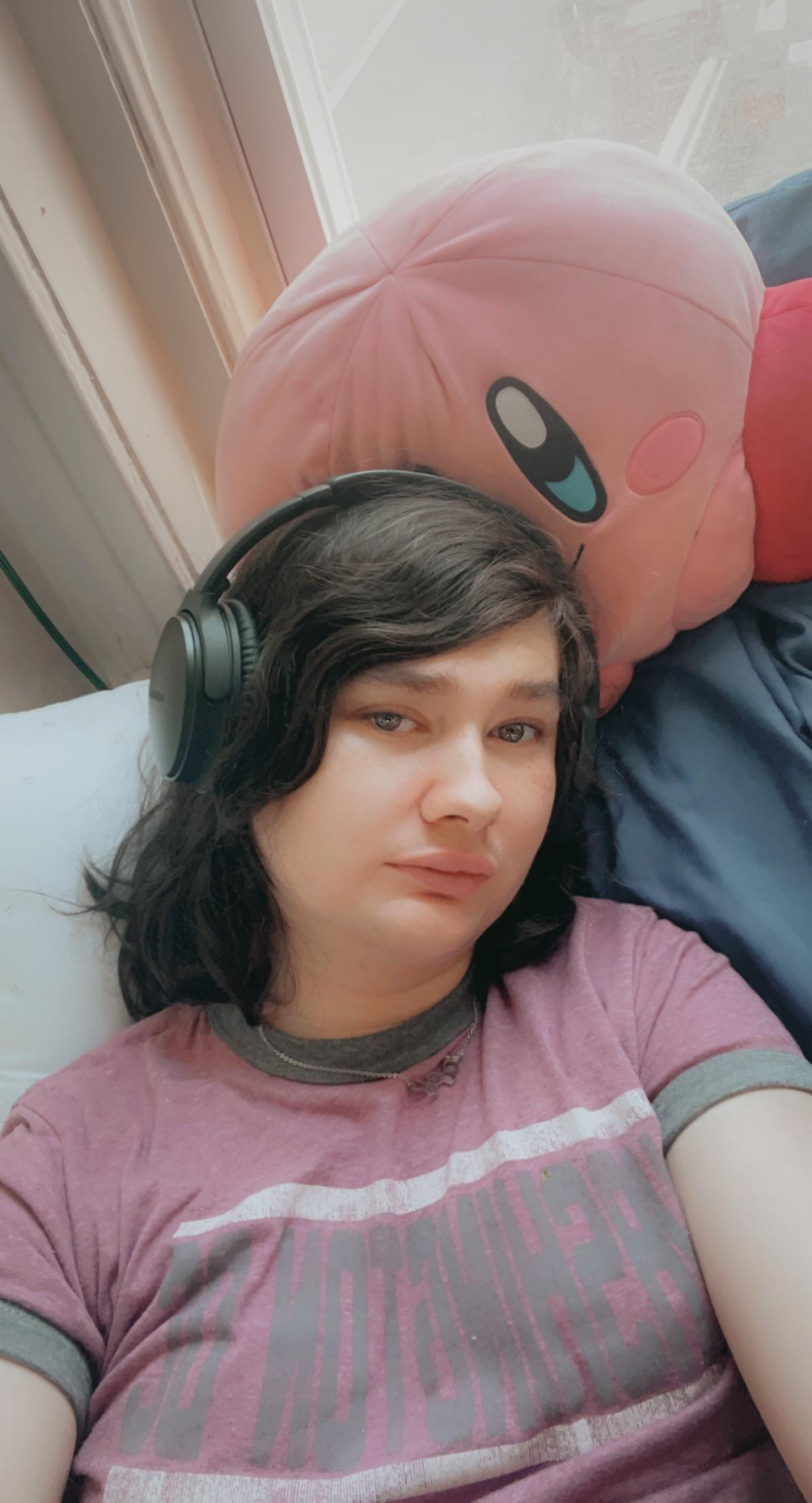 I guess today's a lay in bed kind of day [F21] | Scrolller