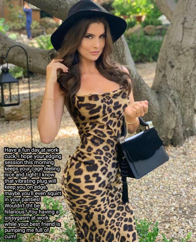 I had a sissygasm at work yesterday! I hope I can control myself today | Scrolller