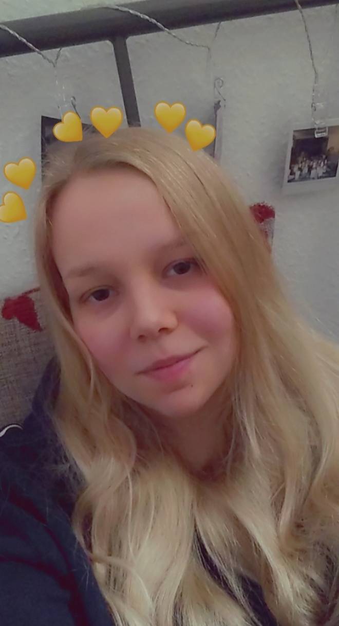 I just feel so helpless right now | Scrolller