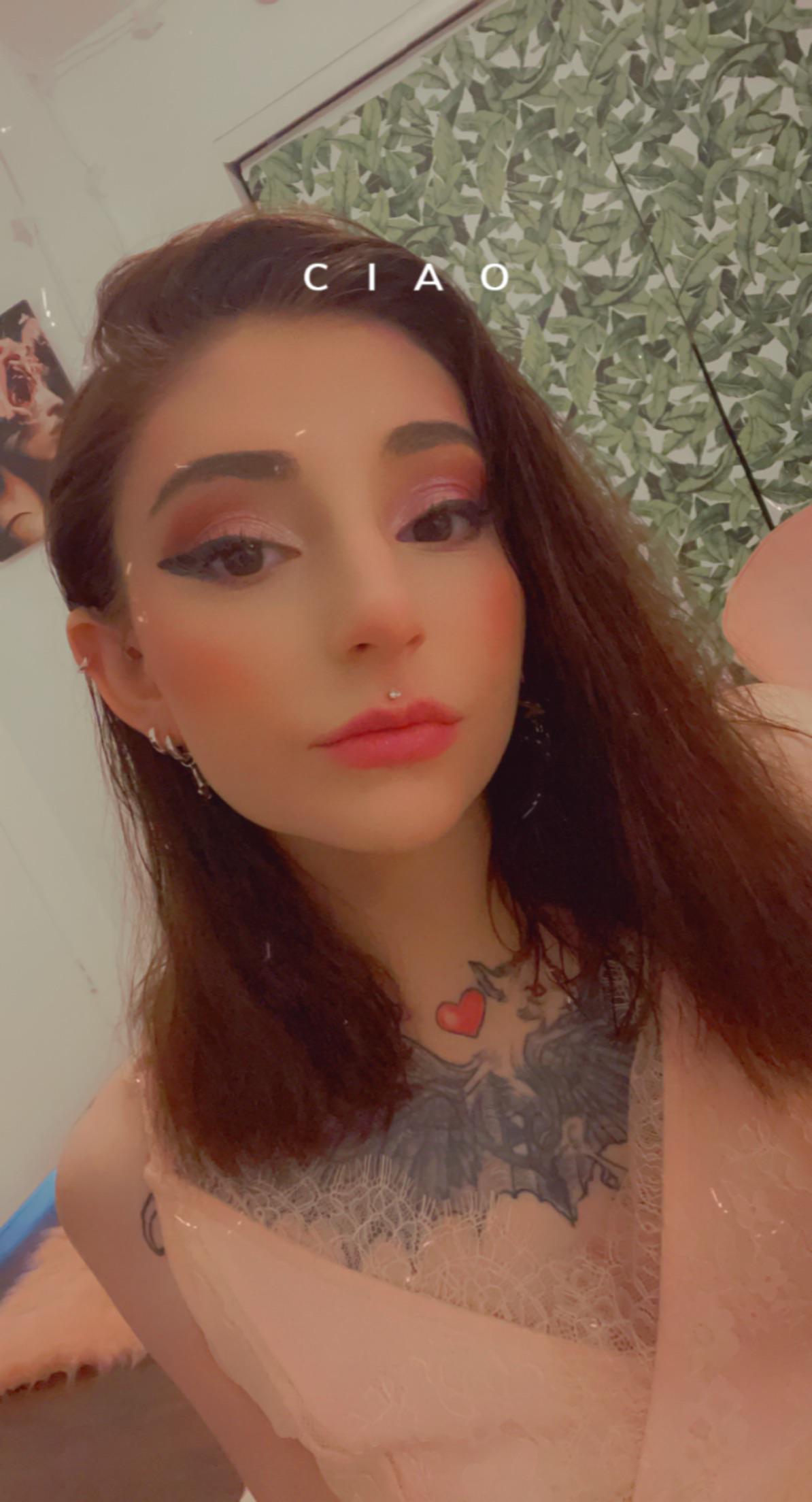 This makeup look was killer | Scrolller