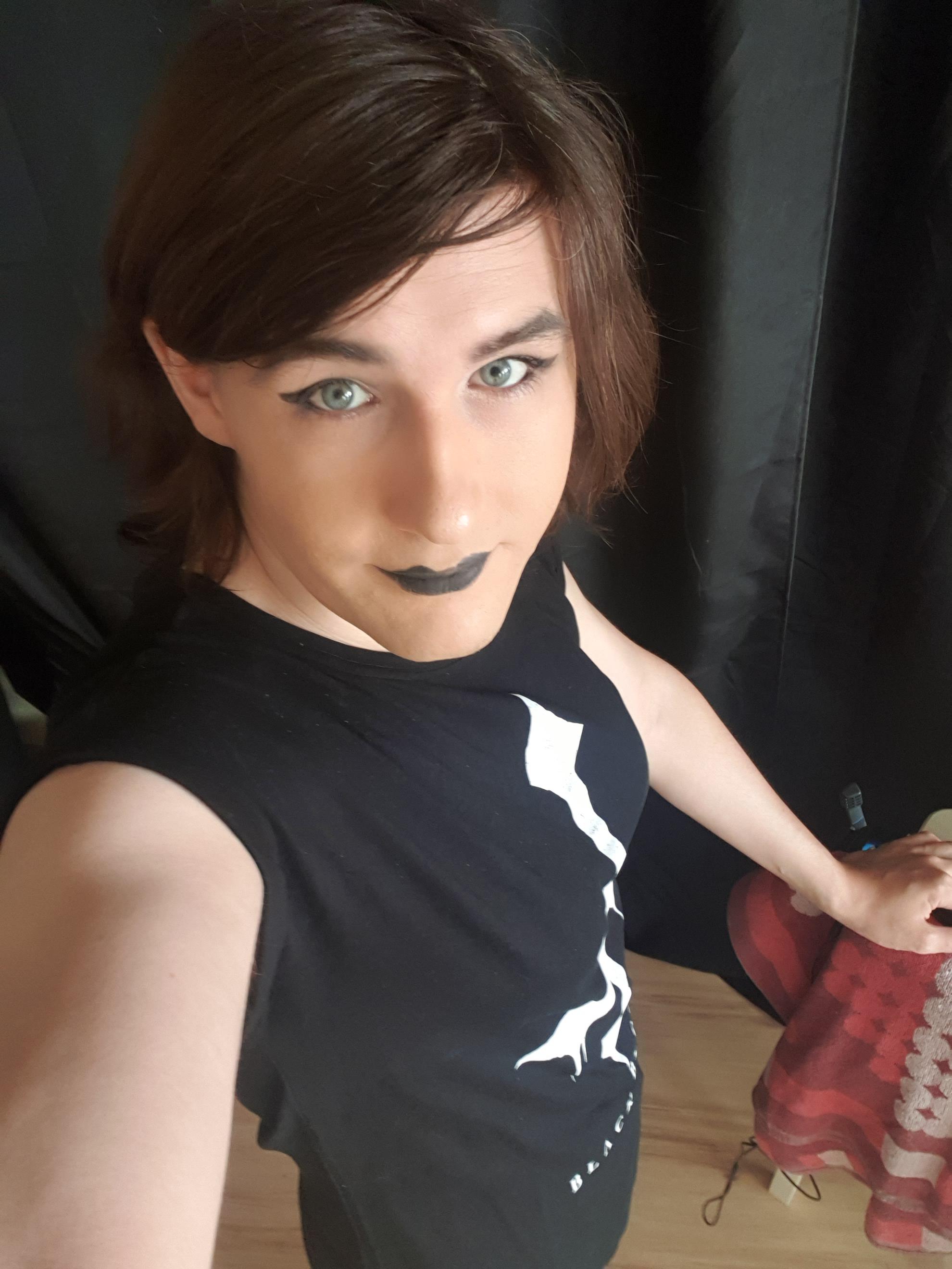 I like it somehow | Scrolller