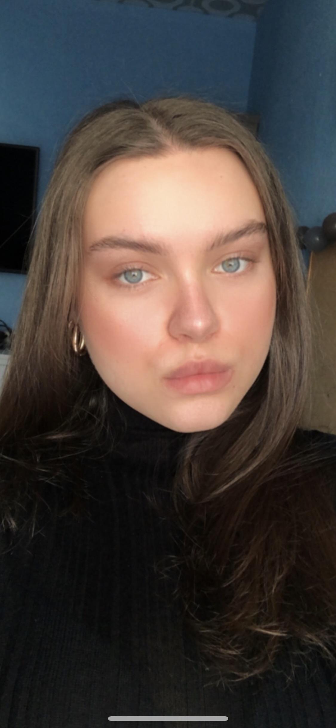 I Like My Eyes Scrolller