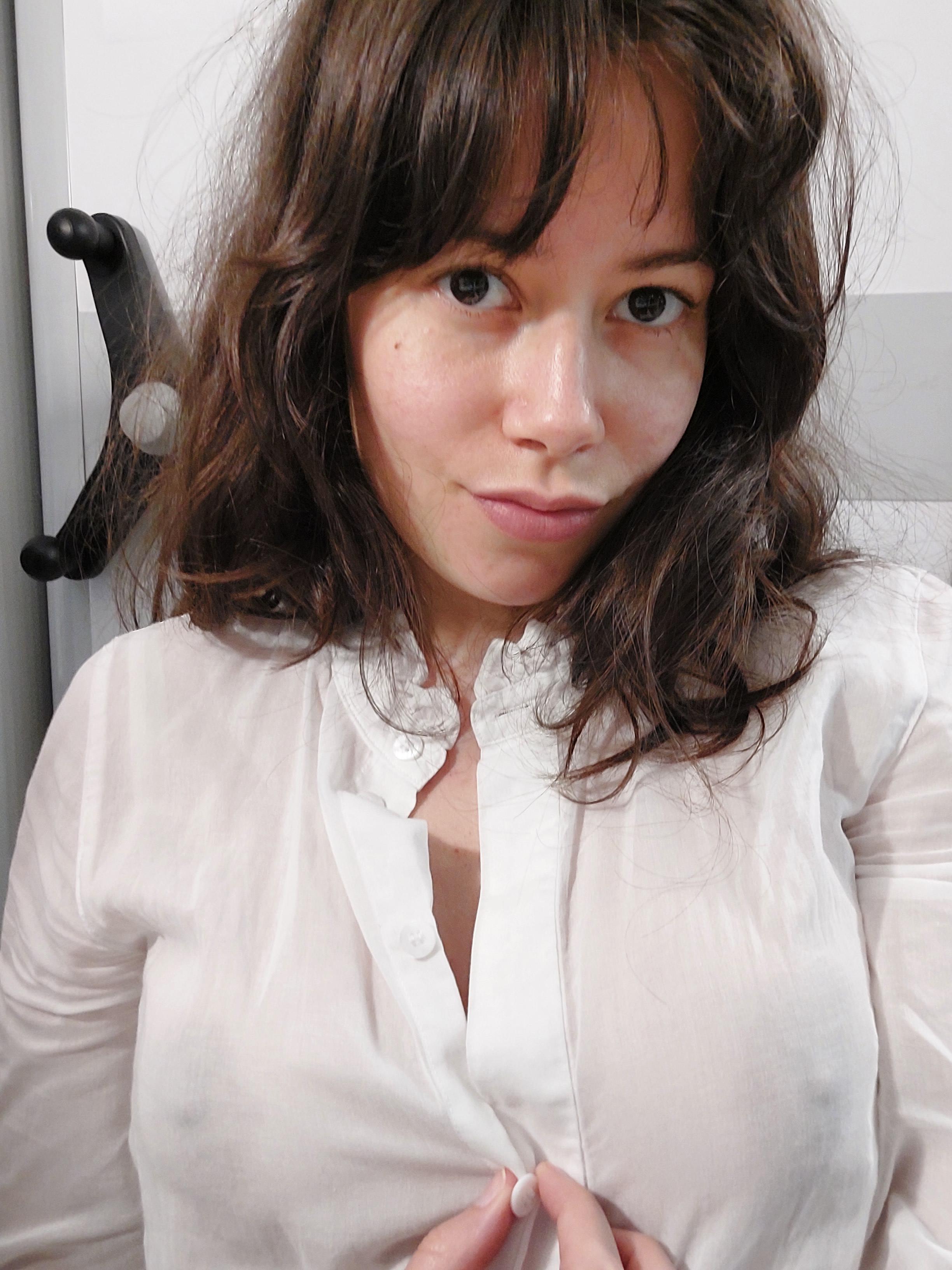 Do You Like My Shirt Scrolller