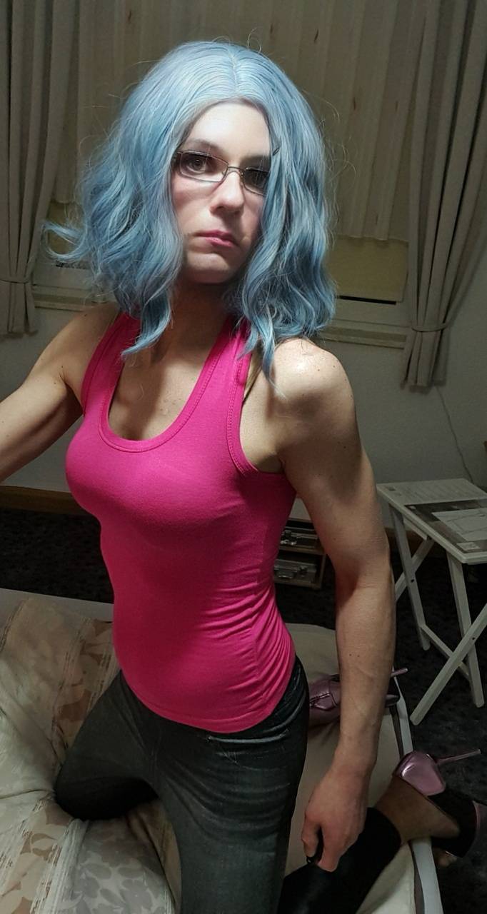 I love being girly 😊 | Scrolller