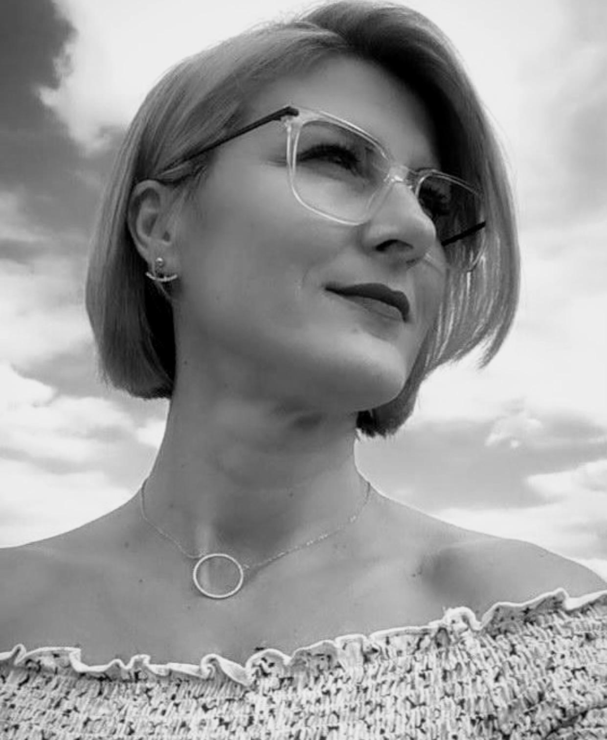 I Love This Photo of Emese | Scrolller