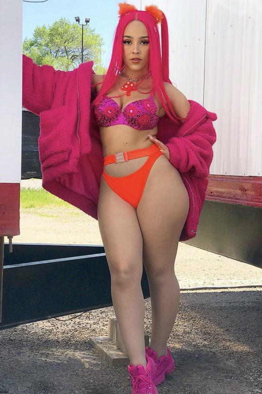 Doja Cat | Scrolller