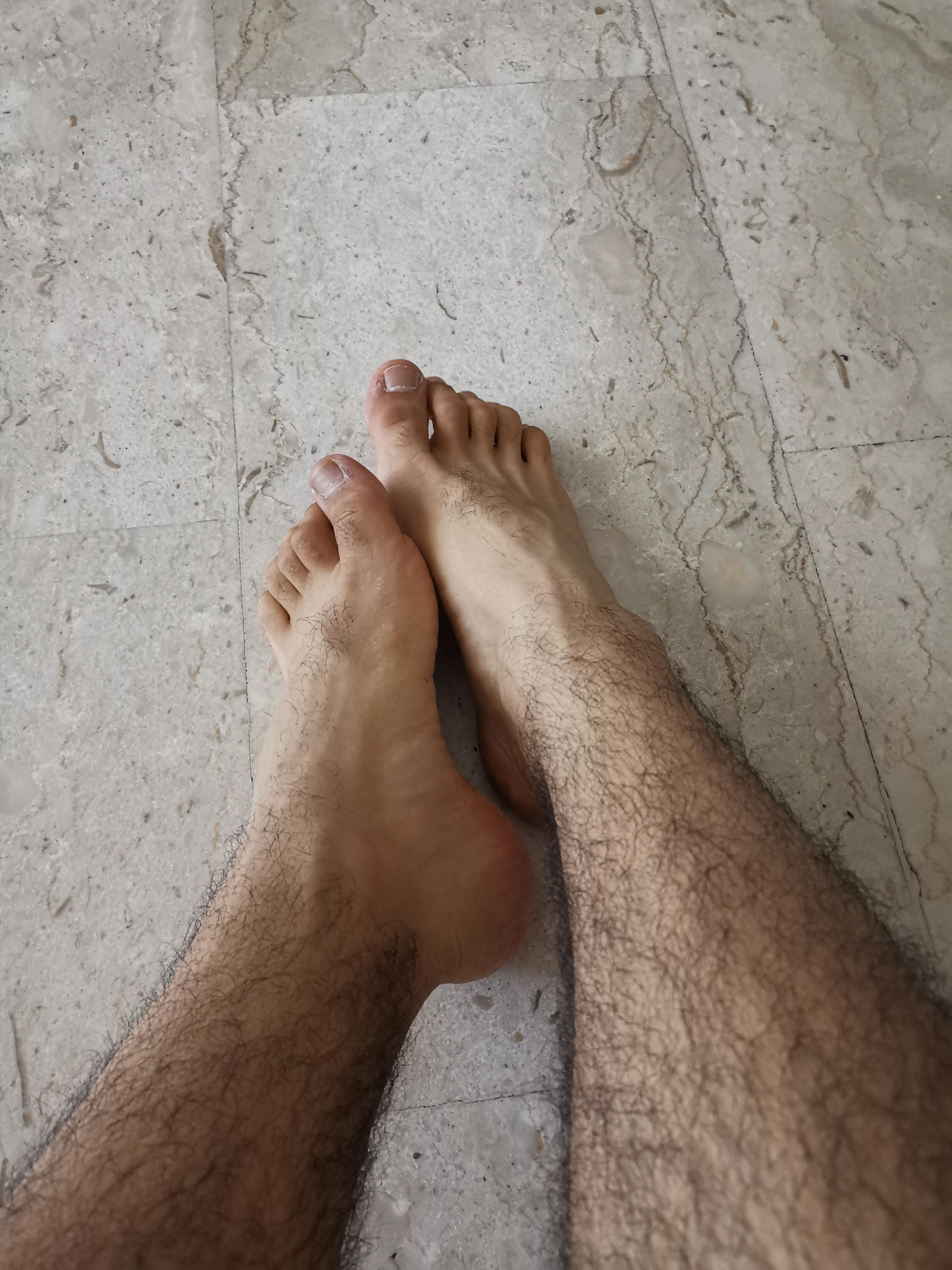 I love walking barefoot around | Scrolller