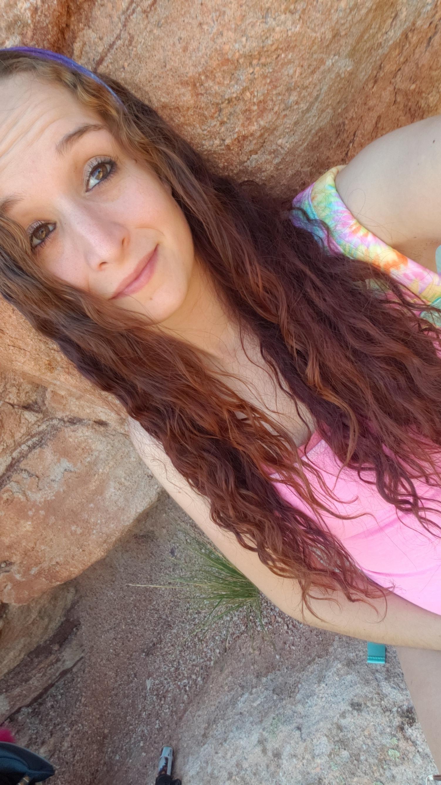 Brown eyes in the sun will forever be my favorite. | Scrolller