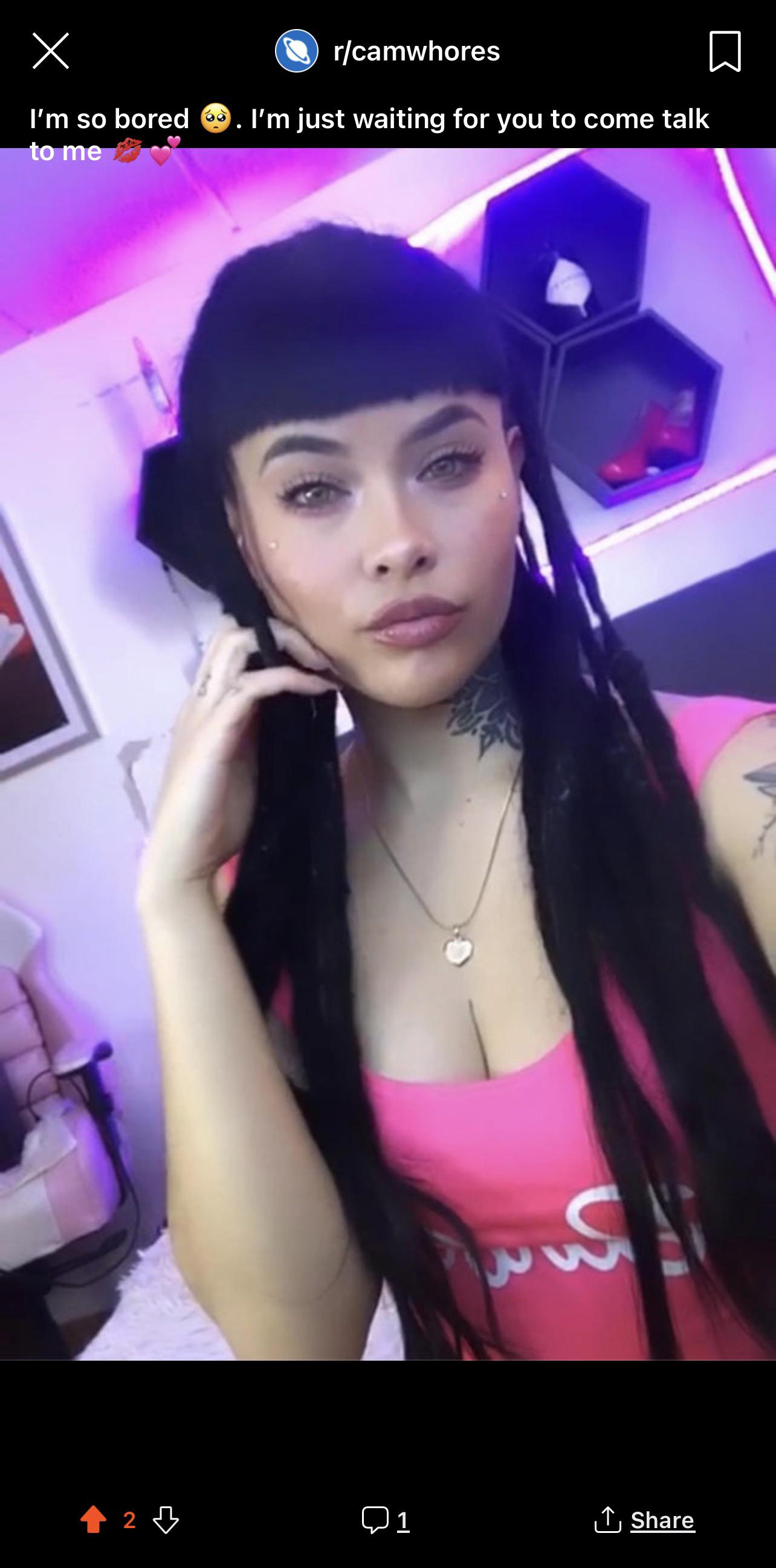 I’m bored so right now 🥺. Come chat with me 😘 | Scrolller