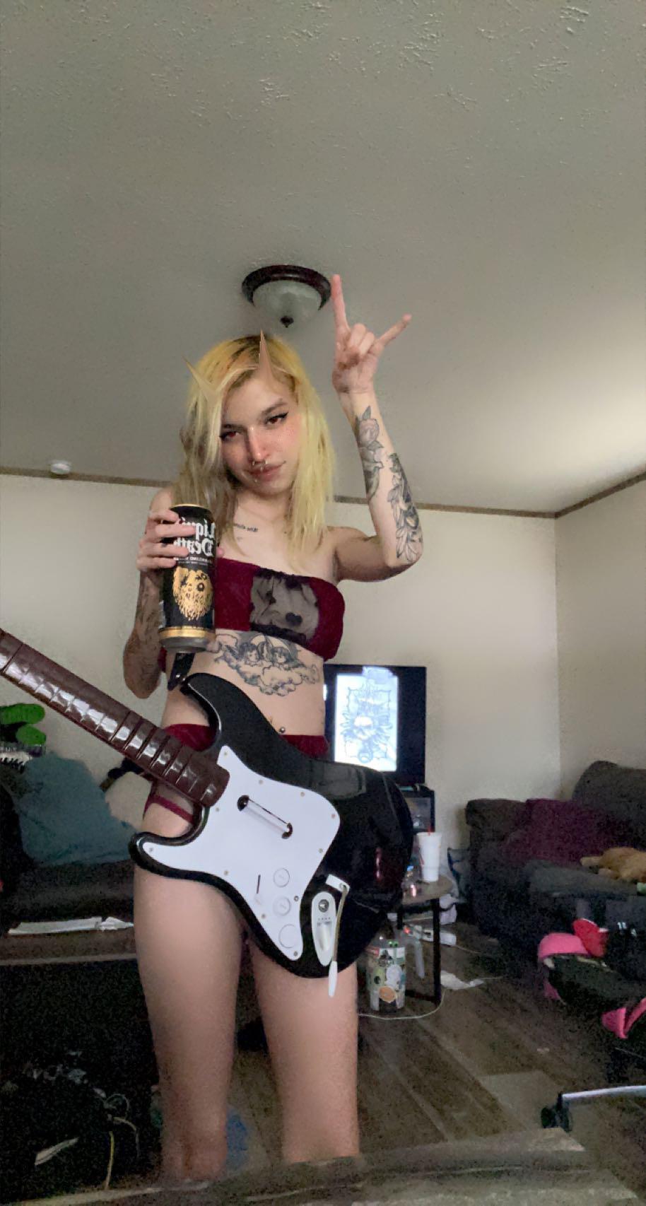 I’m burning for you | Scrolller