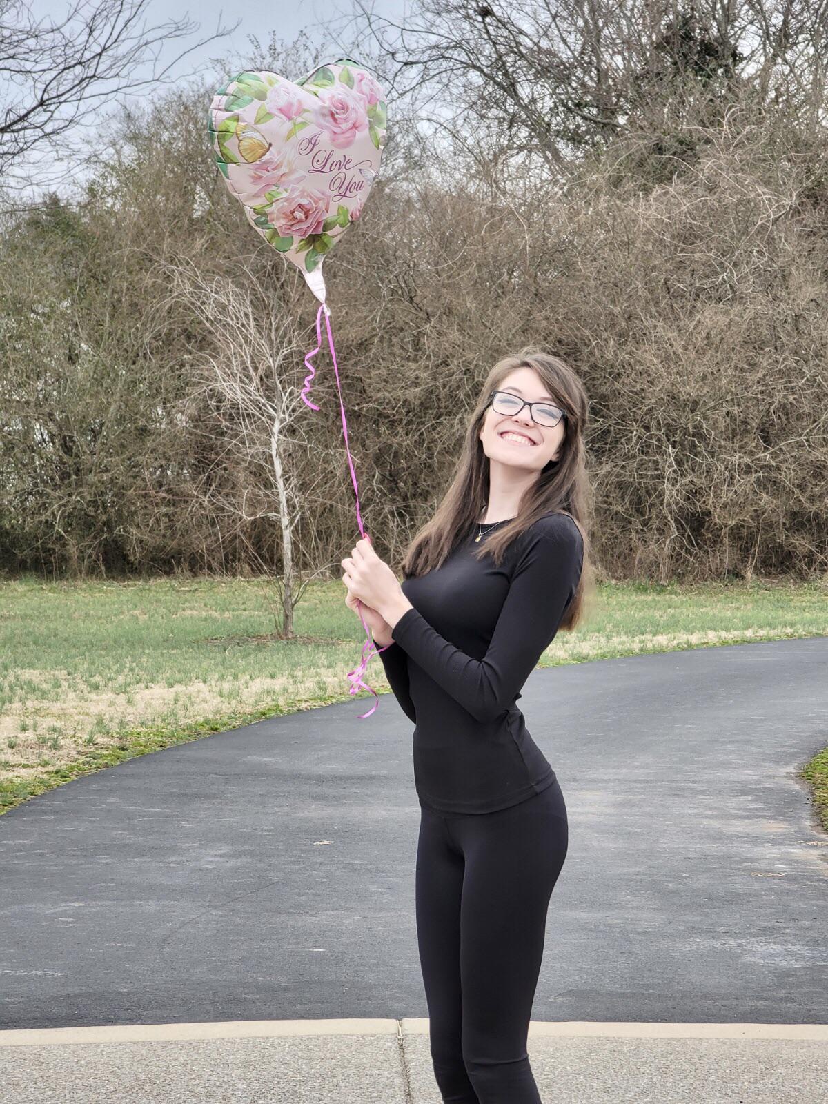 I’m chasing dopamine at the moment but I actually liked my body for once in this pic | Scrolller