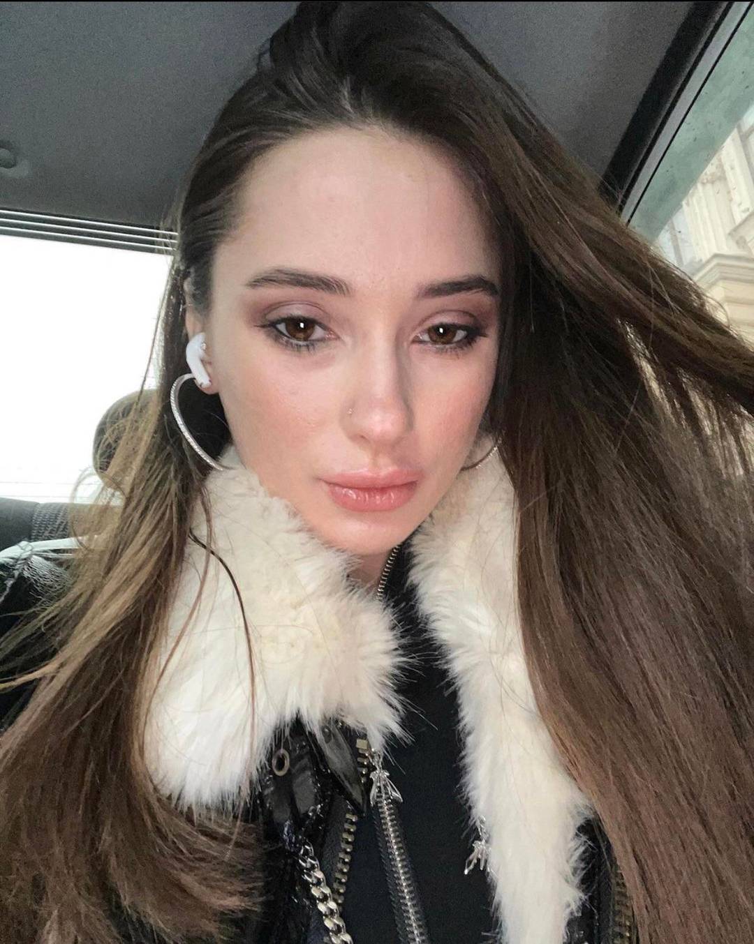 I’m seeking for a submissive sissy slave to own and explore with for a very long time ...