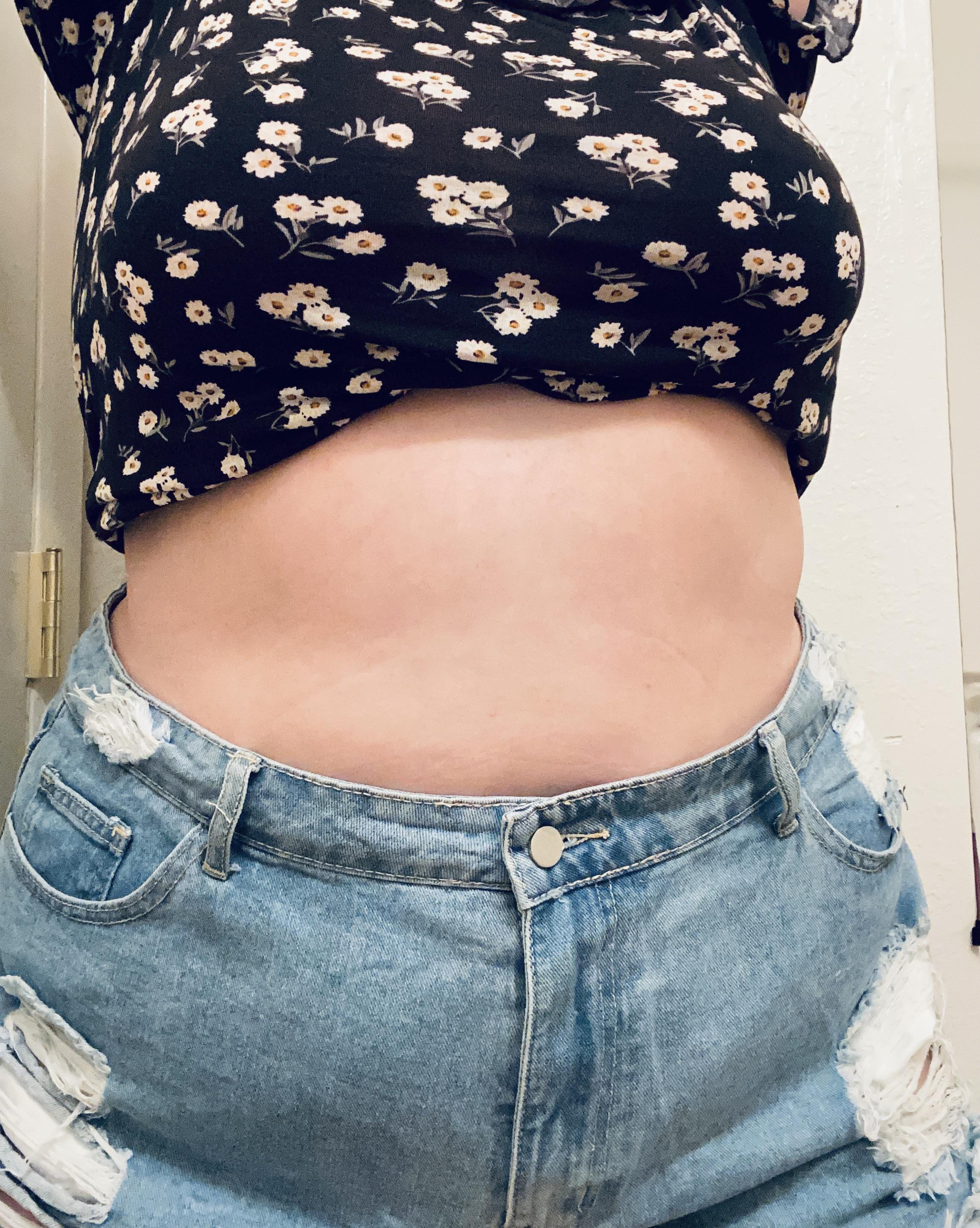 I’m so soft and squishy 🤍 | Scrolller