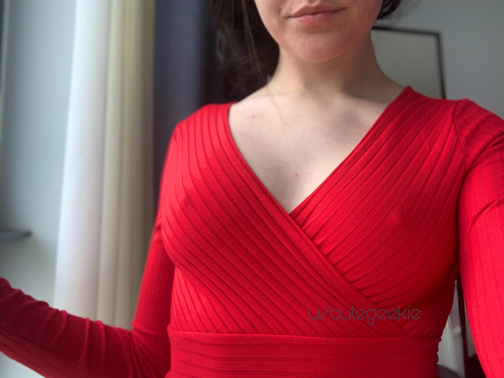 I never wear a bra | Scrolller