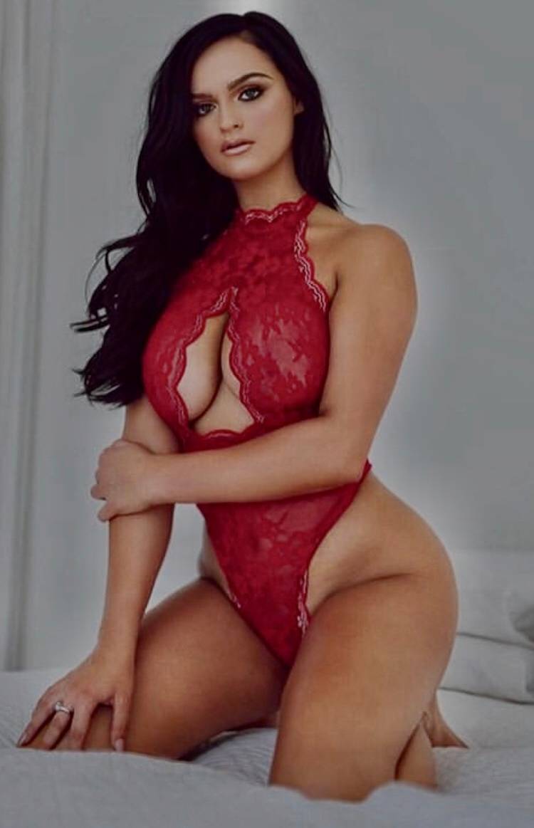 I spy with my little eye.... | Scrolller