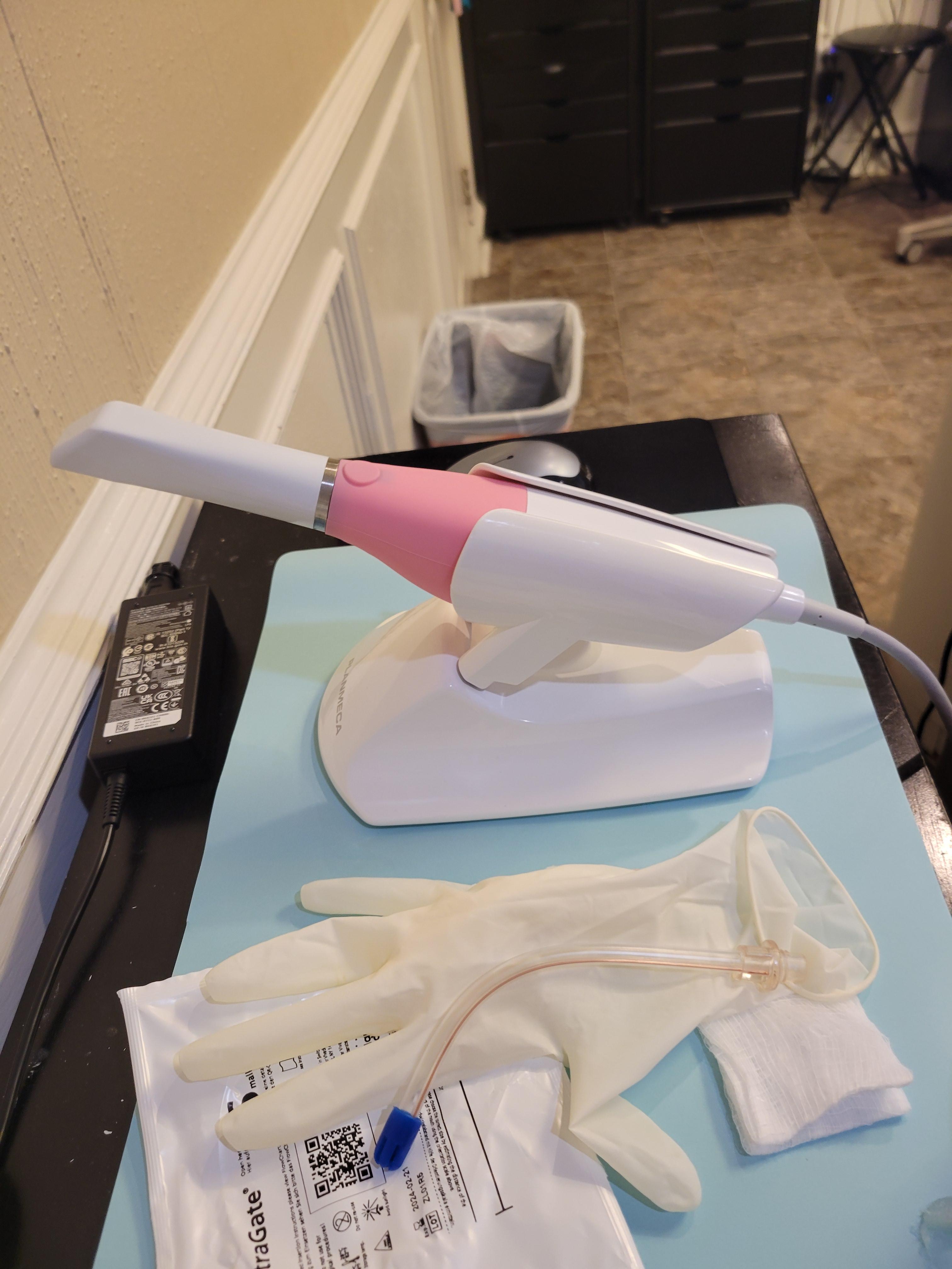 I swear mom, it's a 3d scanner for your teeth.. | Scrolller