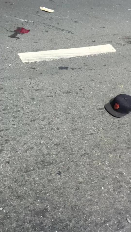 I think it's broken | Scrolller