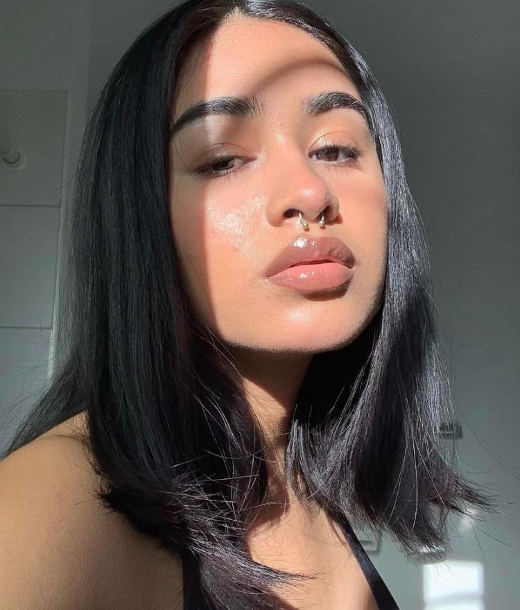 I Wanna Use Her Lips As Cumrags Scrolller