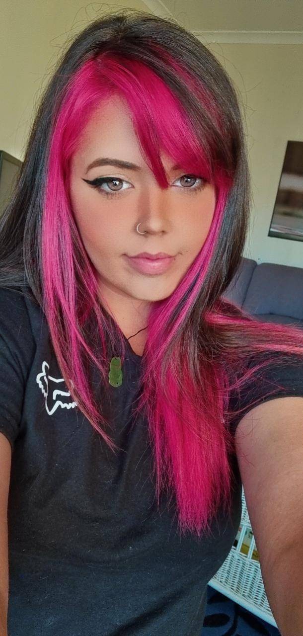 I went Magenta, no one wins. 🤷‍♀️ 😛 | Scrolller