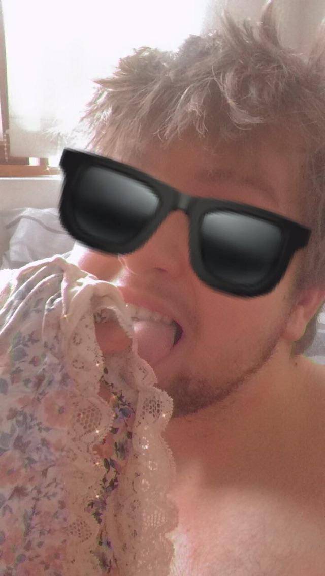 💡ideas? | Scrolller