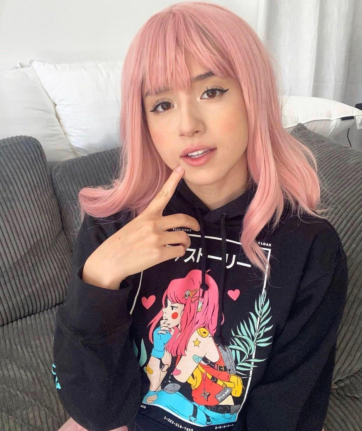 If I were to rp as a submissive and slutty celeb who liked it rough, who would you want to me ...