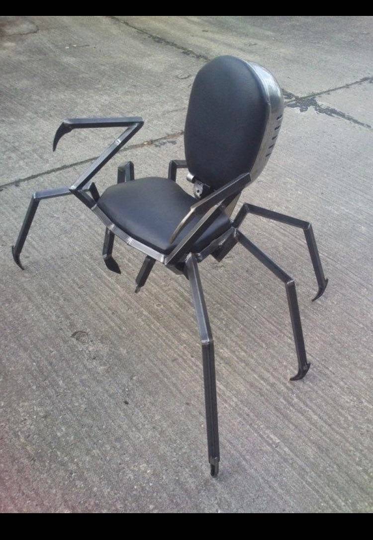 If only you could customize your chairs | Scrolller