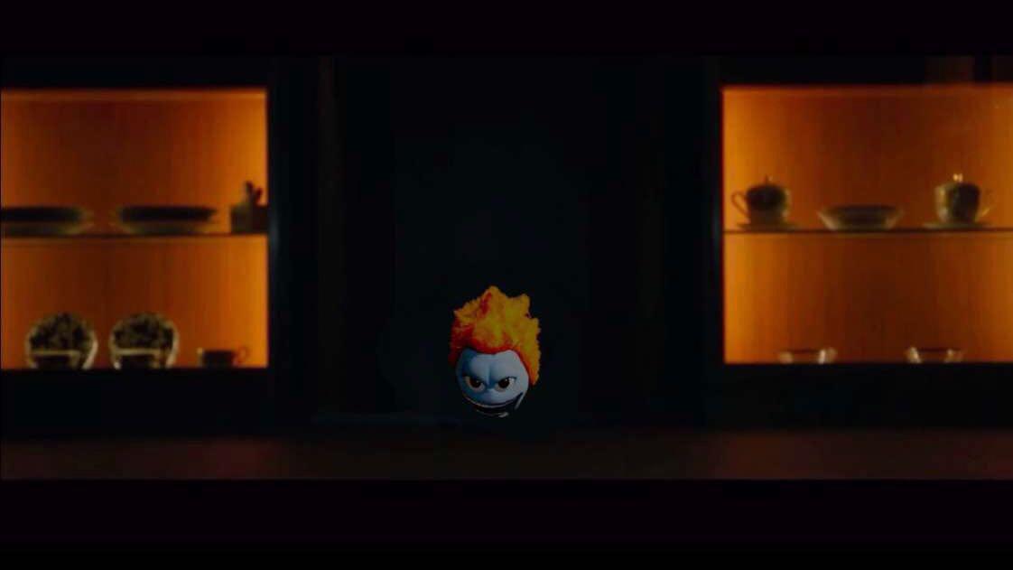 if Temoc starred in Parasite (RESPECT!!!) | Scrolller