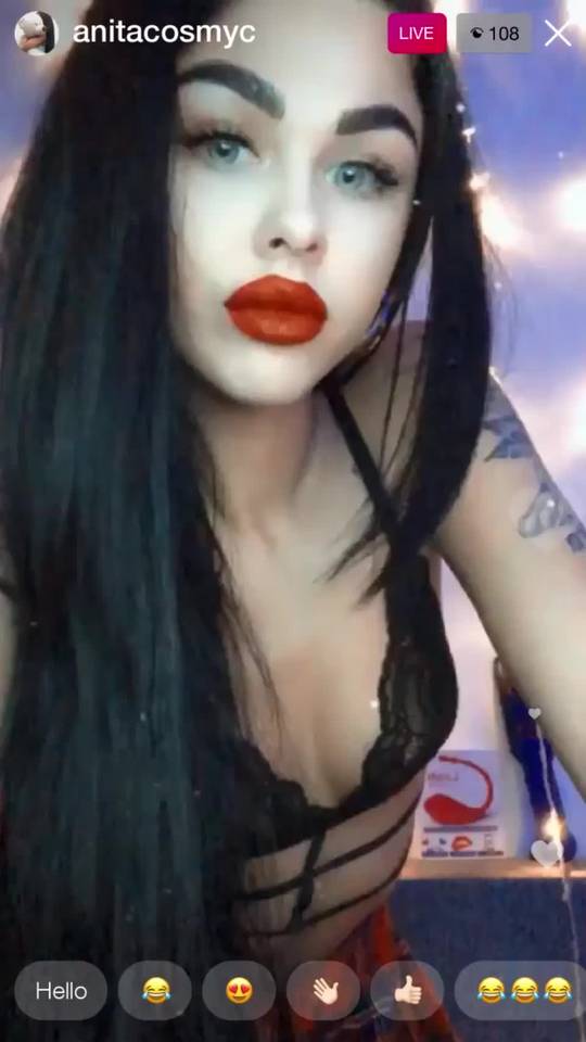 IG caught smile😍 | Scrolller